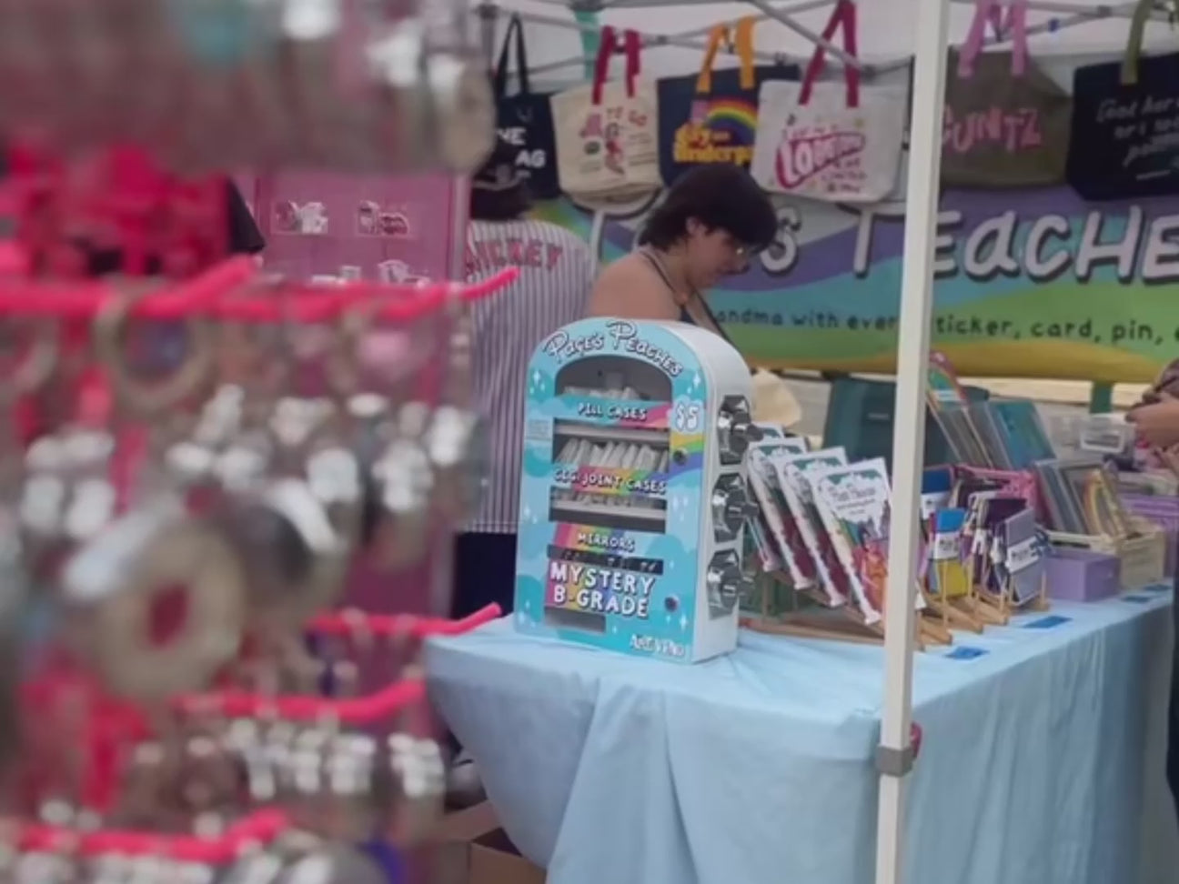 The ArtVend | Customizable tabletop vending machines for artists